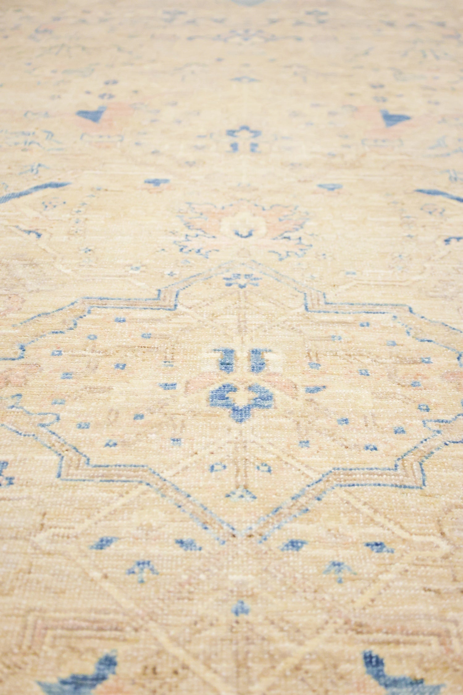 Arabesque Handwoven Traditional Rug | Landry & Arcari