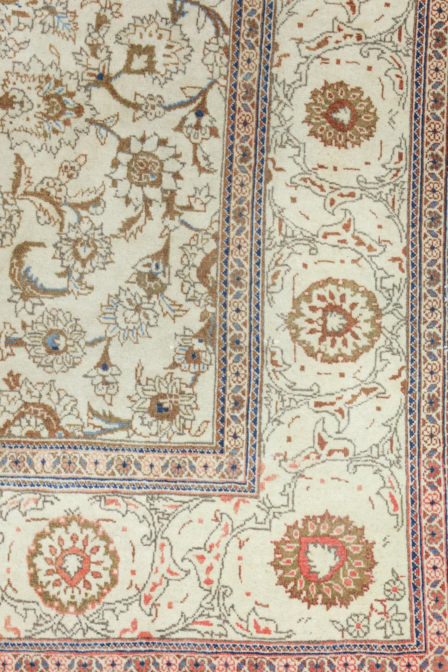 Vintage Kashan Handwoven Traditional Rug | Landry & Arcari