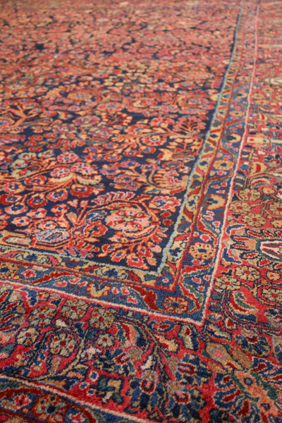 Sarkin Fish Silver Handwoven Contemporary Rug | Landry & Arcari