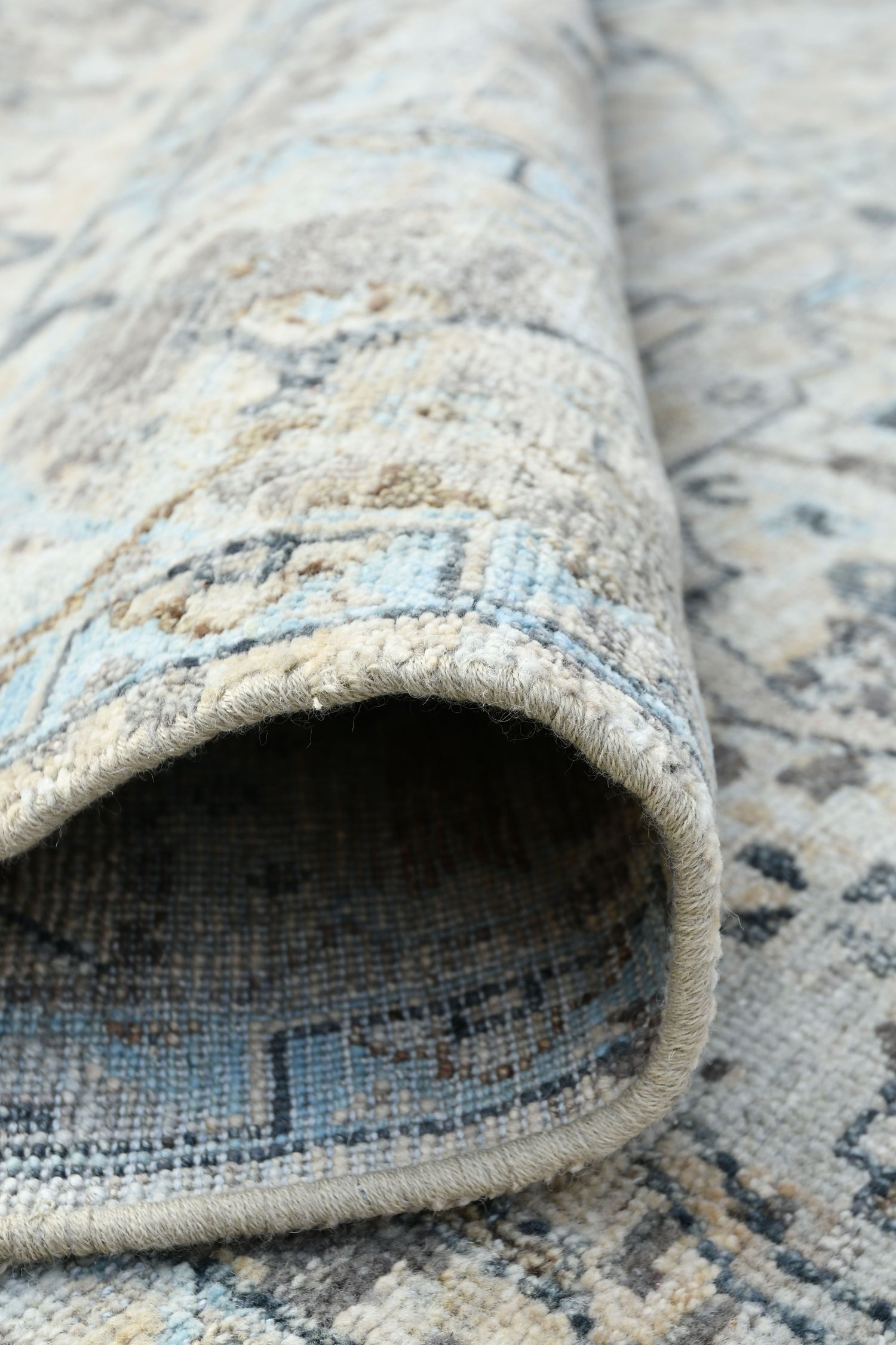 Arabesque Handwoven Transitional Rug | Landry & Arcari