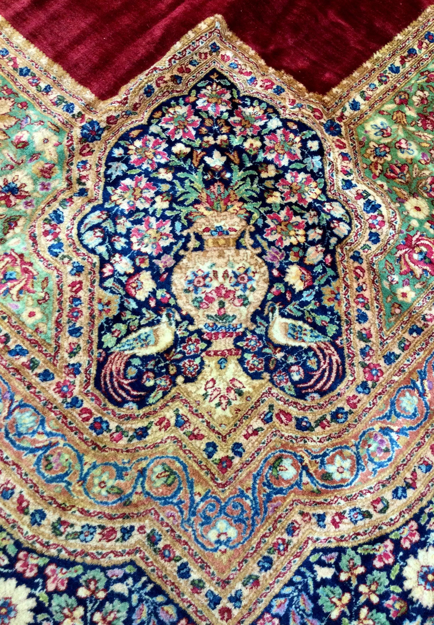 Antique Vase Kerman Handwoven Traditional Rug | Landry & Arcari