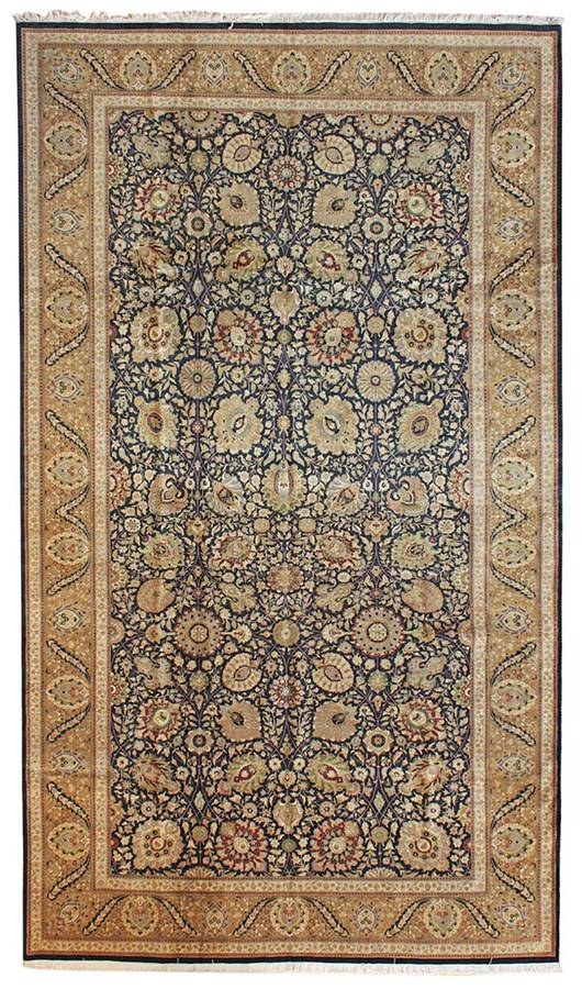 Agra Handwoven Traditional Rug | Landry & Arcari