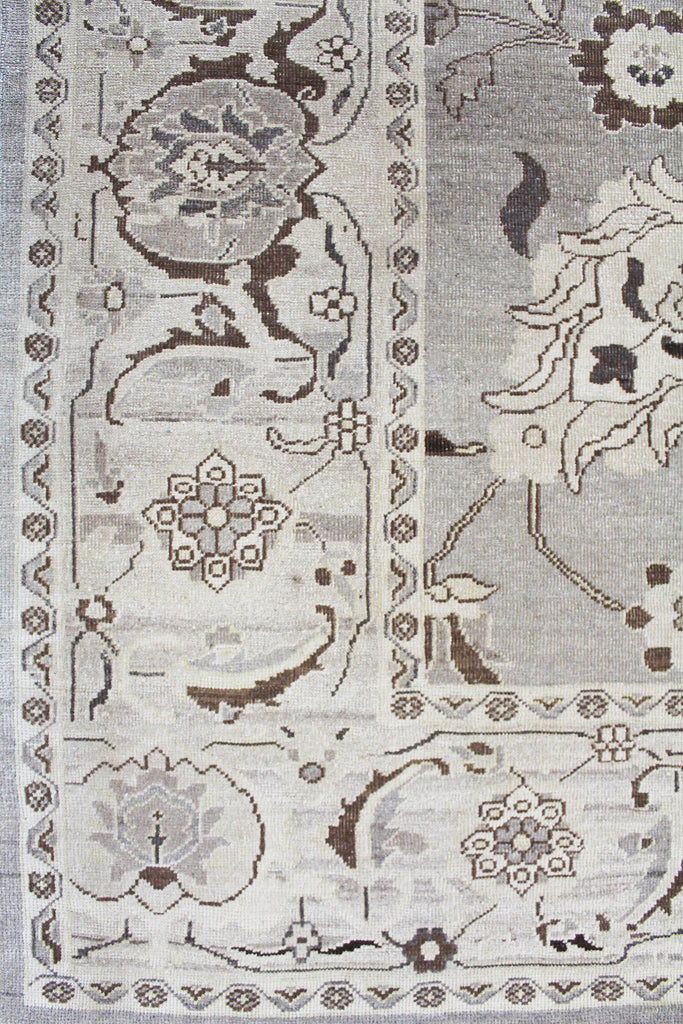 Amritsar Handwoven Traditional Rug | Landry & Arcari