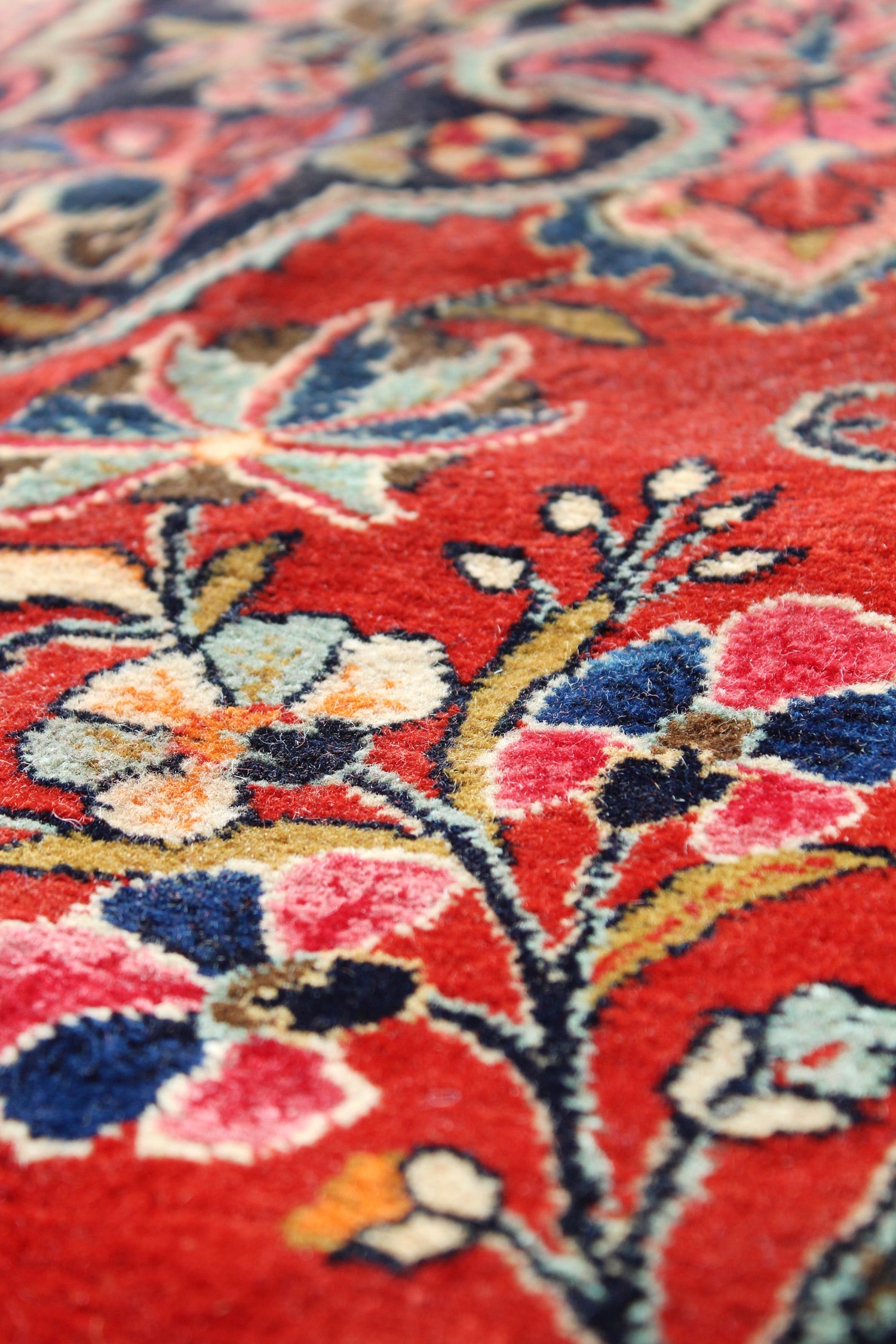 Antique Ekbatan Handwoven Traditional Rug | Landry & Arcari