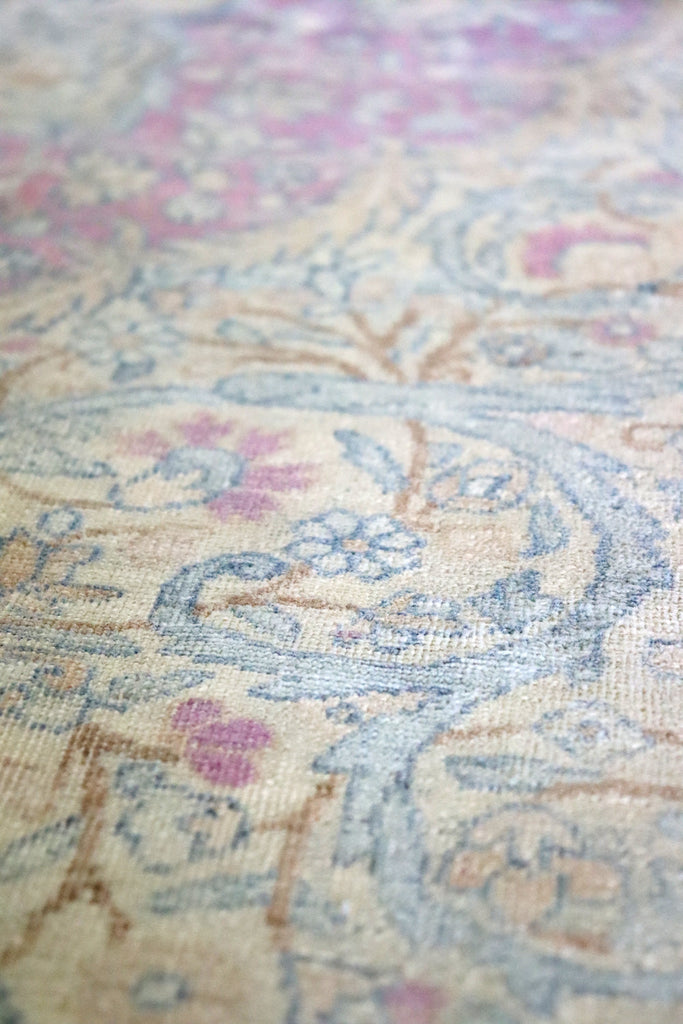 Vintage Isphahan Handwoven Traditional Rug | Landry & Arcari