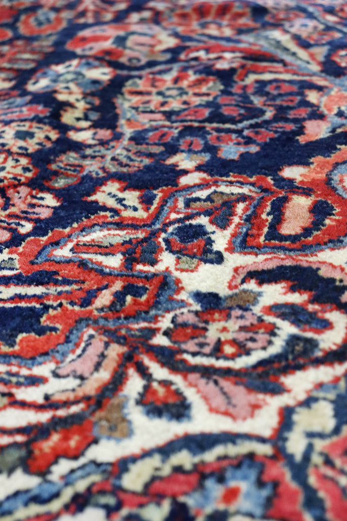 Antique Sarouk Handwoven Traditional Rug | Landry & Arcari