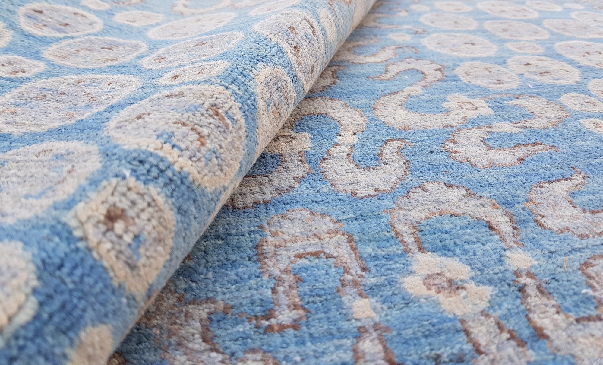 Ottoman Handwoven Transitional Rug | Landry & Arcari