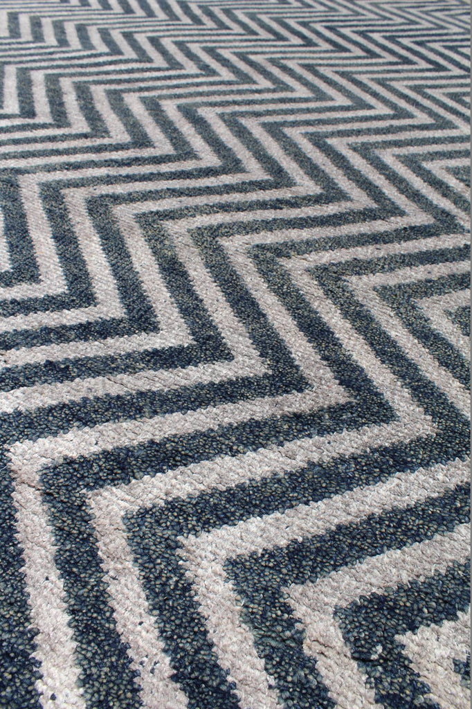 Zigzag Handwoven Transitional Rug | Landry & Arcari